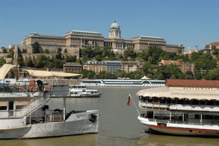 Budapest: City Discovery Tour - First Stop: City Tour by Bus