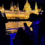 Budapest: City Highlights Cruise with Welcome Drink - A Closer Look at the Sights and Stops