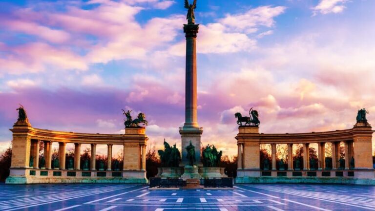 Budapest: City Highlights Walking Tour - A Thorough Breakdown of the Itinerary