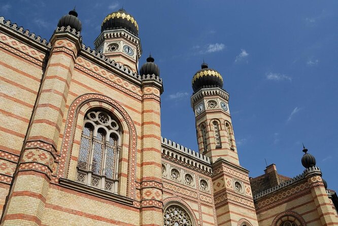 Budapest City Walk in Jewish Quarter - Key Points