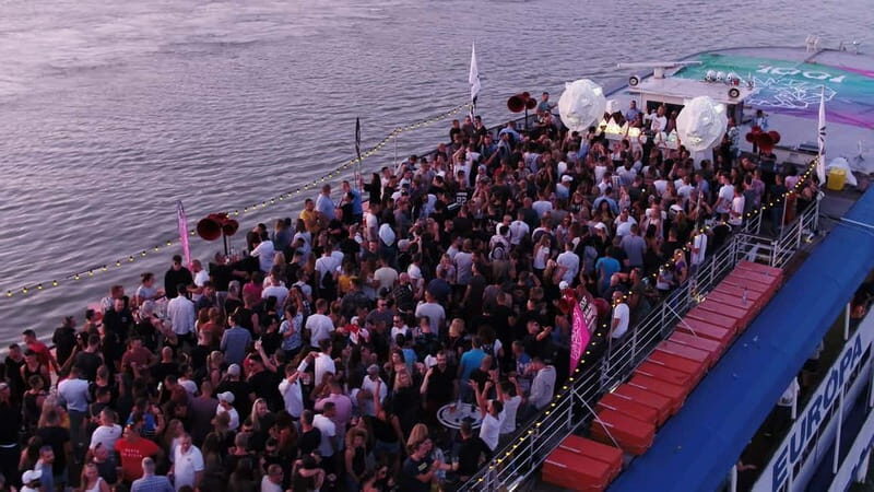 Budapest: Cruisin' Boat Party Tour with Electronic Music - Who This Tour Is Perfect For