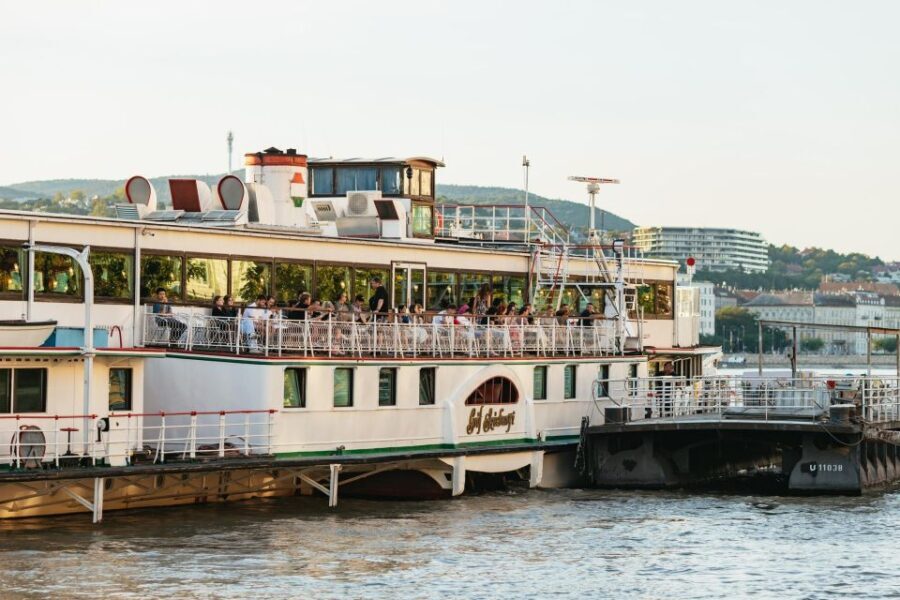 Budapest: Dinner Cruise with Live Music and Folk Dance Show - The Practical Details