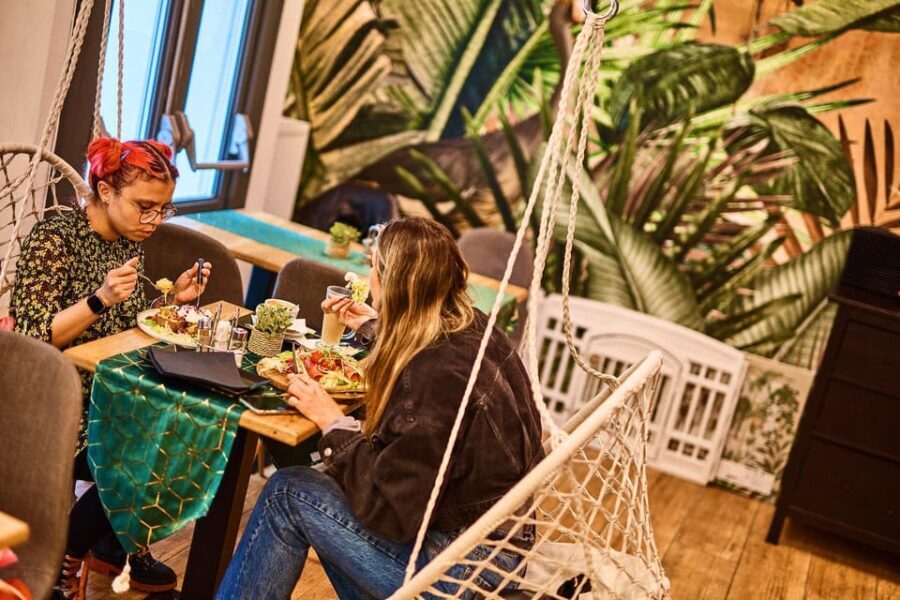 Budapest: Eggscuse Me? Brunch & Bistro's Bottomless Offer - A closer look at what to expect