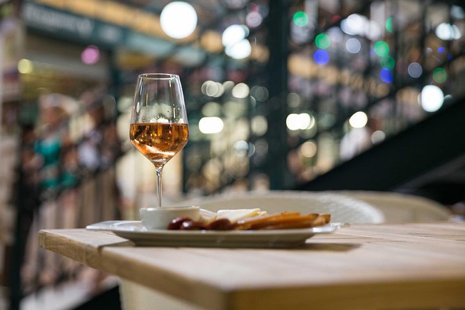 Budapest Food Crawl-Private Hungarian Food Tour with Wine Tasting & Coffee House - Key Points