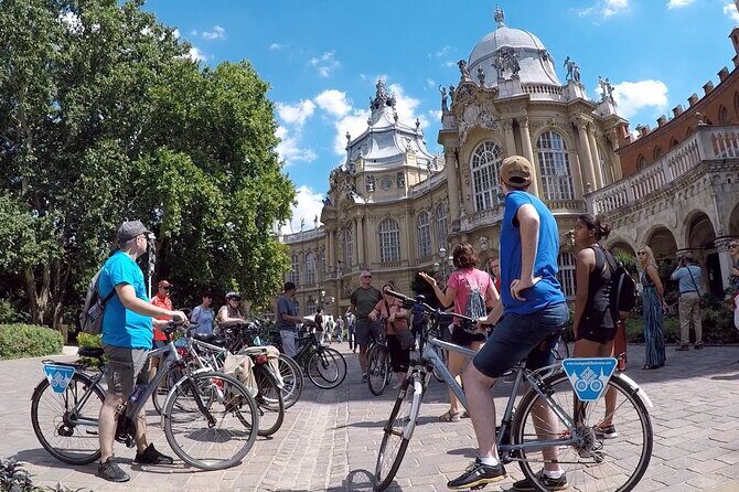 Budapest Highlights Bike Tour with local guide - Why a Bike Tour is a Smart Choice in Budapest