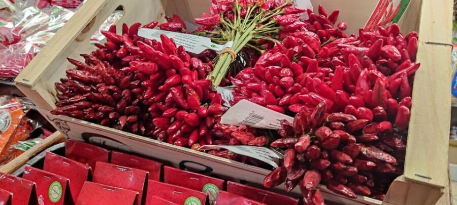 Budapest: Hungarian Cuisine in the Market Hall (german) - What’s Included and How It Adds Value