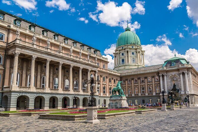 Budapest Matthias Church Buda Castle District Tour & Tickets - What Our Readers Say