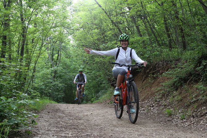 Budapest: Private Adventure Sightseeing Bicycle Tour - Highlights for Different Types of Travelers