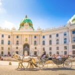 Budapest-Vienna private transfer with a luxury van - Key Points
