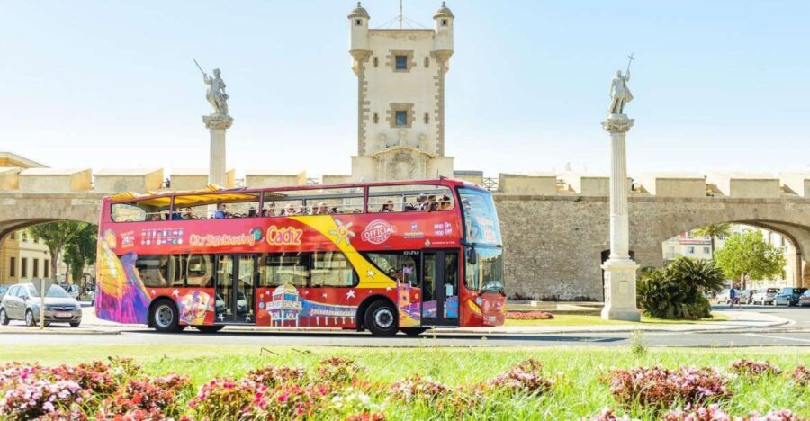 Cadiz: City Sightseeing Hop-On Hop-Off Bus Tour - Detailed Breakdown of the Itinerary
