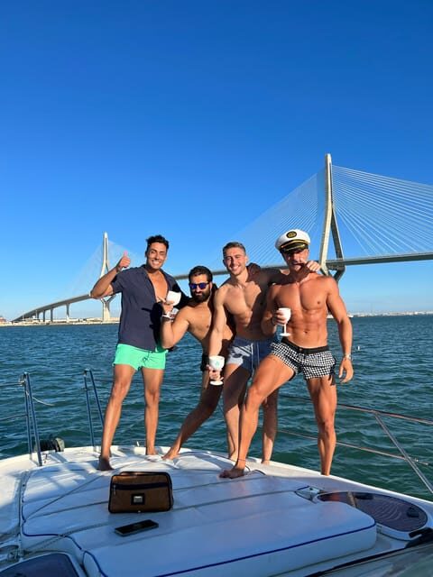 Cadiz: Exclusive Yacht excursion to La Caleta or Pepa Bridge - The Itinerary: What to Expect on Your Yacht Trip