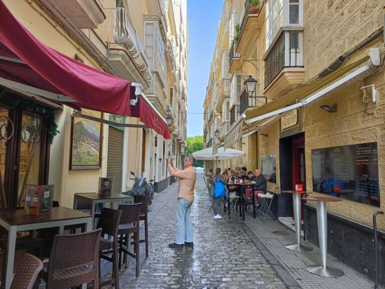 Cadiz: Guided Walking Tour with Market Hall Visit - Practical Details & Tips for Your Visit