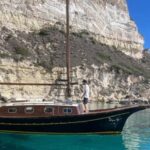 Cagliari: Classic Boat tour along the gulf with tasting. - Who Will Enjoy This Tour?