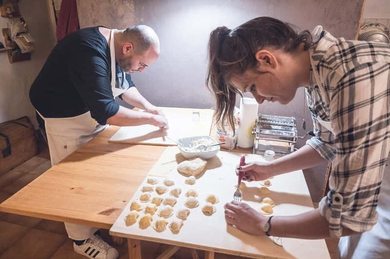 Cagliari Home Cooking Class: Pasta, Wine & Sardinian Flavors - What to Expect from the Cooking Class