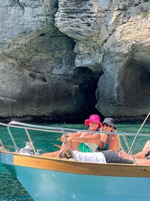 Cagliari: Là Dolce Vita Sunset Tour with Prosecco and Snacks - Why Choose This Tour?