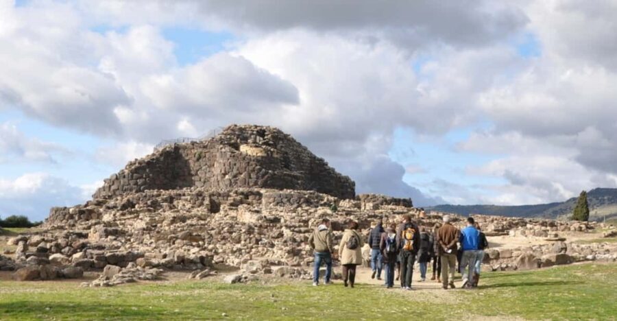 Cagliari: Su Nuraxi Barumini Unesco & Giara Horses 4h Tour - A Closer Look at the Tour Experience