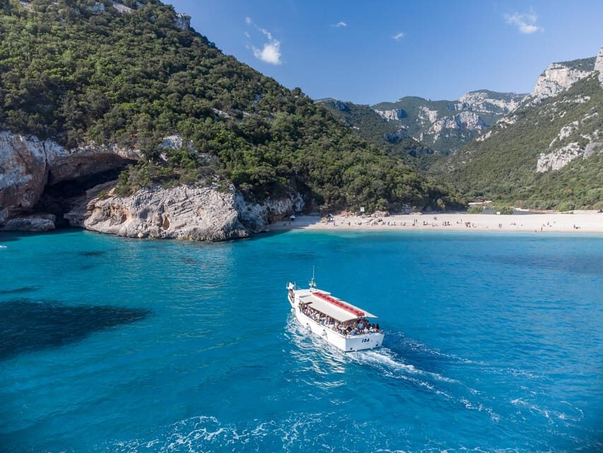 Cala Gonone: Cala Luna and Cala Sisine Boat Tour - Who Should Consider This Tour?