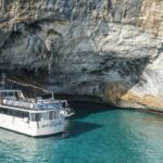 Cala Gonone: Grotta del Bue Marino and Cala Luna Boat Tour - Inside the Grotta del Bue Marino