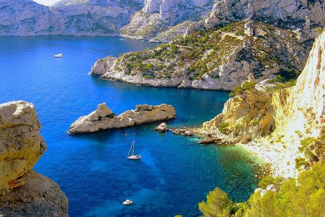 Calanques Of Cassis, the Village and Wine Tasting - A Fully-Loaded Day in Provence: What to Expect