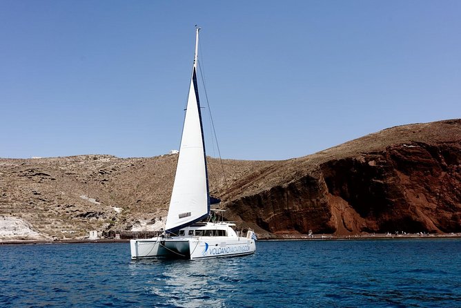 Caldera Cruise with Swim Stops, BBQ on board and drinks! - Key Points
