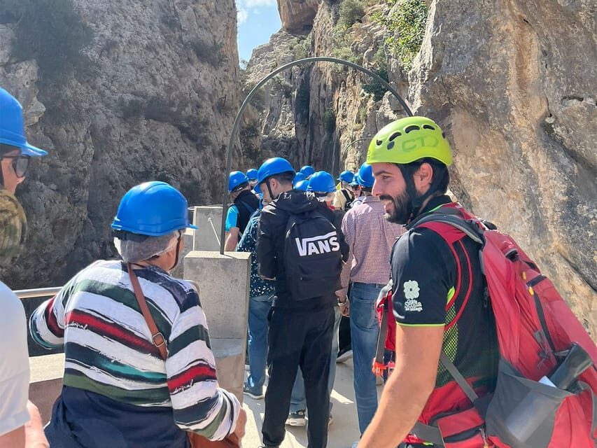 Caminito del Rey: Tour with Official Guide and Drink - The Experience in Detail