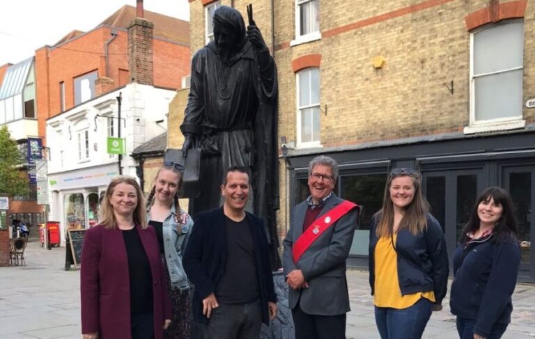Canterbury: Private Guided Walking Tour with Official Guide - Why Choose This Tour?