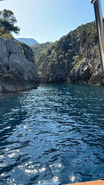 Capri Boat Tour with Spritz Limoncello Tasting - The Itinerary: What You’ll See and Do