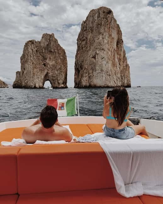 Capri: From Ischia, The Lovely Private Speedboat Excursion - The Benefits of a Private Speedboat Tour