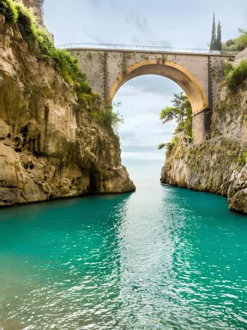 Capri: Full-Day Boat Tour with Snorkeling and Aperitif - Practical Details and Tips for the Journey