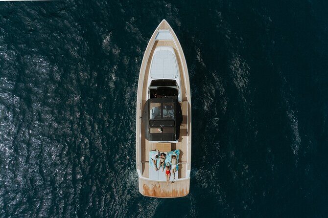 Capri Luxury Private Boat Tour from Capri or Napoli - Authentic Experiences and Guest Feedback