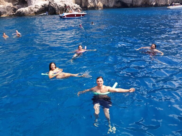 Capri: Private Boat Tour from Sorrento - What You Can Expect: A Detailed Look at the Experience
