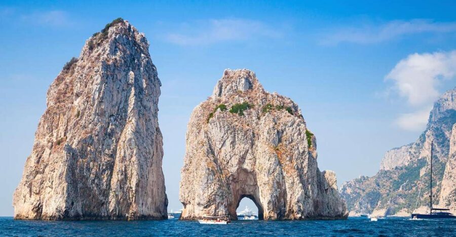 Capri Private Full-Day Boat Tour from Sorrento - The Itinerary: A Day of Highlights and Flexibility
