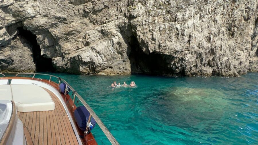 Capri Secret Corners by Private Boat with Local Skipper