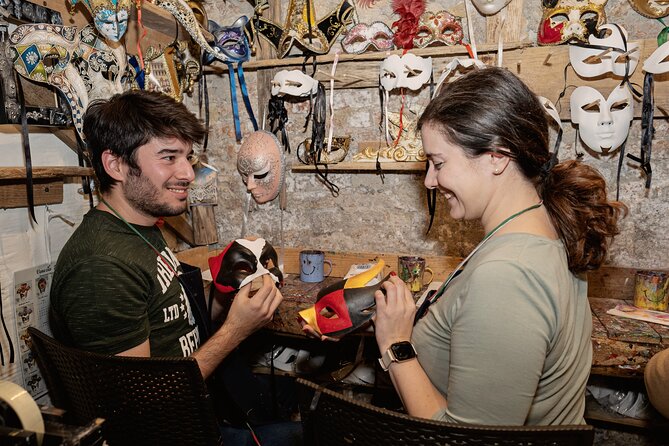 Carnival Mask Decoration Class at Casanova's Prisons - Key Points