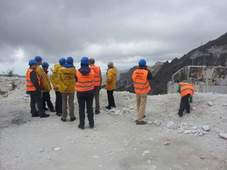 Carrara Michelangelo Marble: Full-Day Tour - A Choice Between Pisa and Lucca