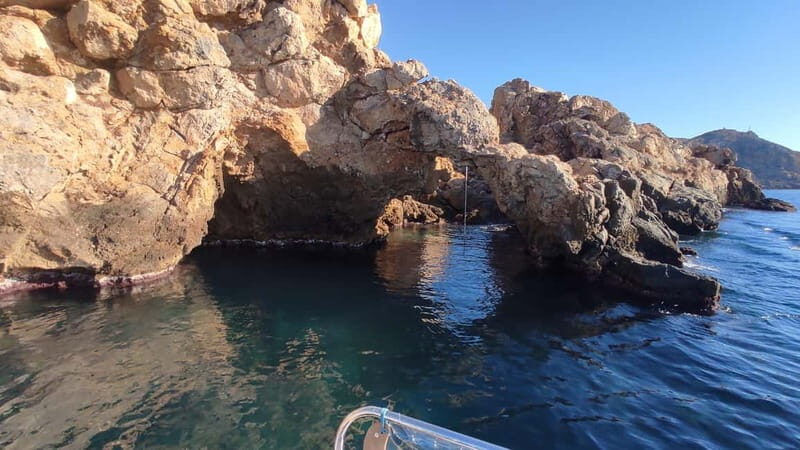 Cartagena: Guided boat tour of Cartagena and Algamecas Port - Why This Tour Offers Excellent Value