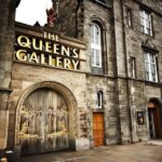 Castle & Cobblestones: 8-Hour Private Edinburgh Walking Tour - Advocates Close: Medieval Charm