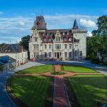 Castle Guided Tour (English) - The Video and Historical Context
