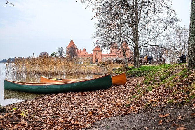 CASTLE ISLAND - Premium guided canoe tour at Trakai Historical Park - The Itinerary: From Vilnius to Trakai’s Waters