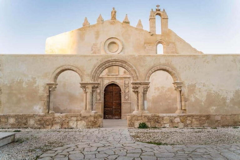 Catacomb of St. John: Entrance ticket and guided tour with VR viewer - Key Points