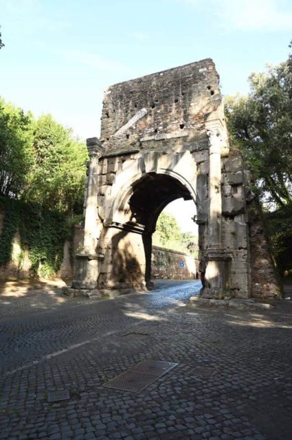 Catacombs in Rome with private transfer - What to Expect from the Experience
