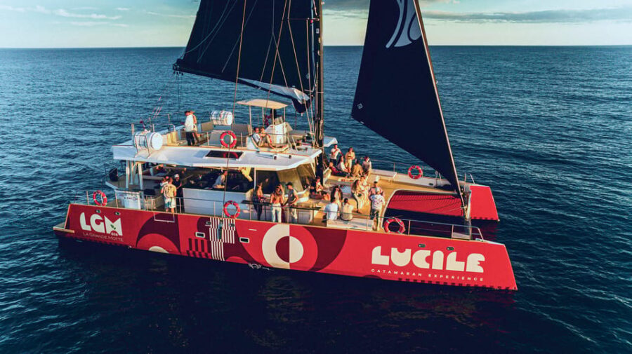 Catamaran Lucile | La Grande Motte Guided tours of the ports - A Closer Look at the Experience