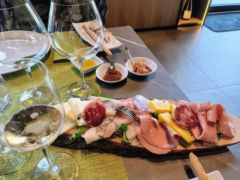 Catania: Etna South Wine & Sicilian Delights Tour - Who Should Consider This Tour?