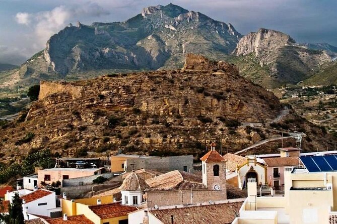 Caves and nougat around Alicante in a private tour led by a professional guide. - An In-Depth Look at the Tour Experience
