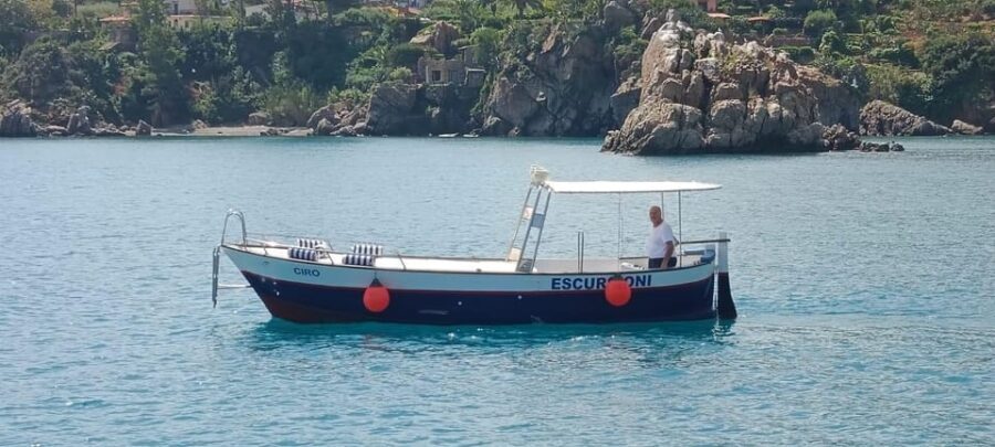 Cefalù: boat ride with swimming and aperitif - Authentic Experiences and Authentic Reviews