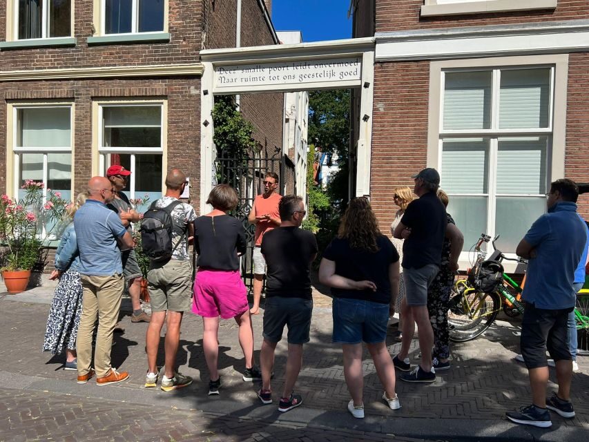 Centre The Hague On Foot with Wonderful Storyteller - 2hr - FAQ