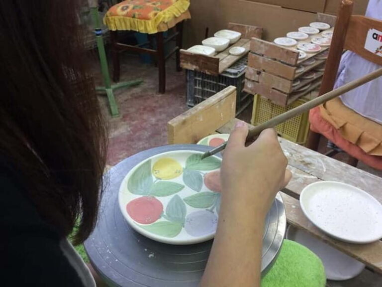 Ceramic workshop in Catania with a local expert - Practical Details and What to Expect