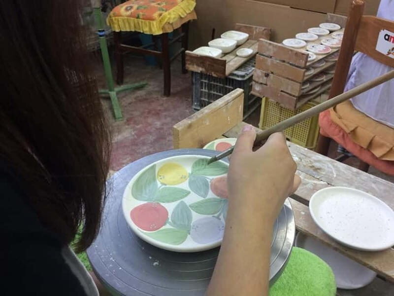 Ceramic workshop in Catania with a local expert - Practical Details and What to Expect