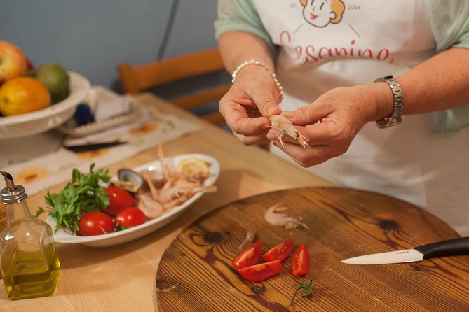 Cesarine: Small Group Market Tour & Cooking Class in Alberobello - The Itinerary: What to Expect