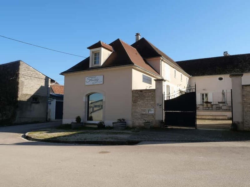 Chablis: Tour and tasting Family-run winery - What to Expect: The Experience in Detail